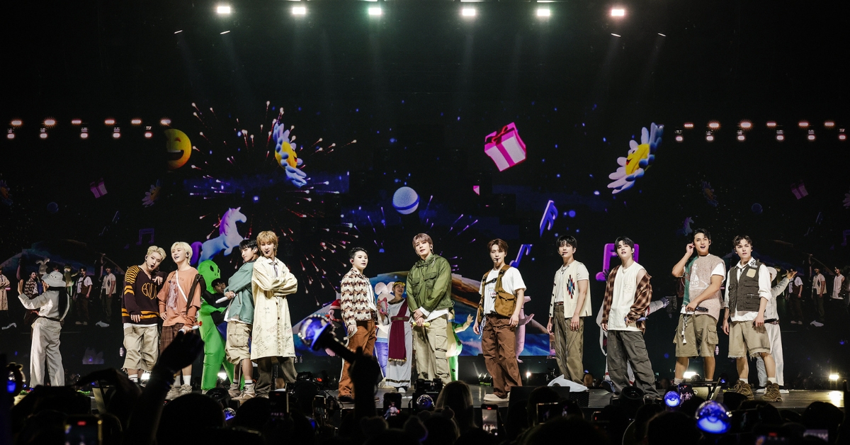 SEVENTEEN BEGINS U.S. TOUR WITH SHOW-STOPPER IN CHICAGO • POP TOKKI